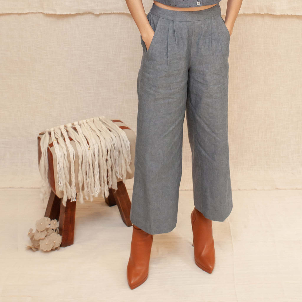 Smokey Ash and White Julia Outfit - Jacket, Top & Pants – Chetna Bagga